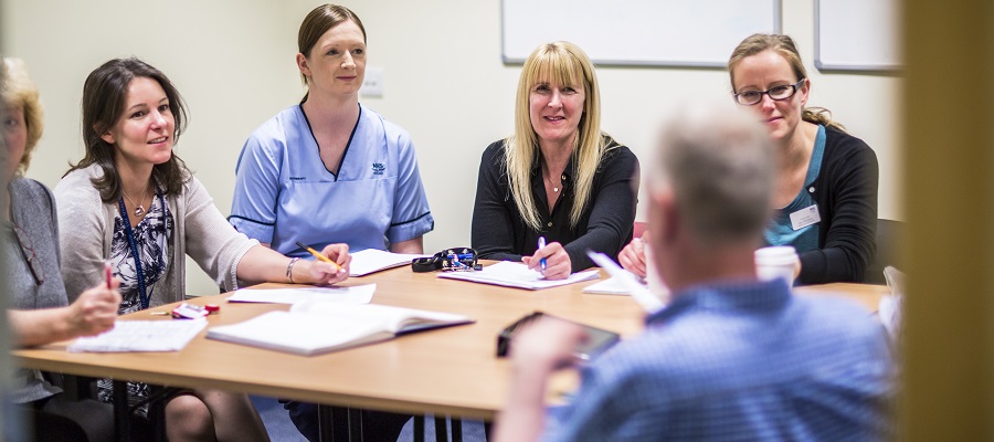 Committees | College of Medicine & Veterinary Medicine | College of ...